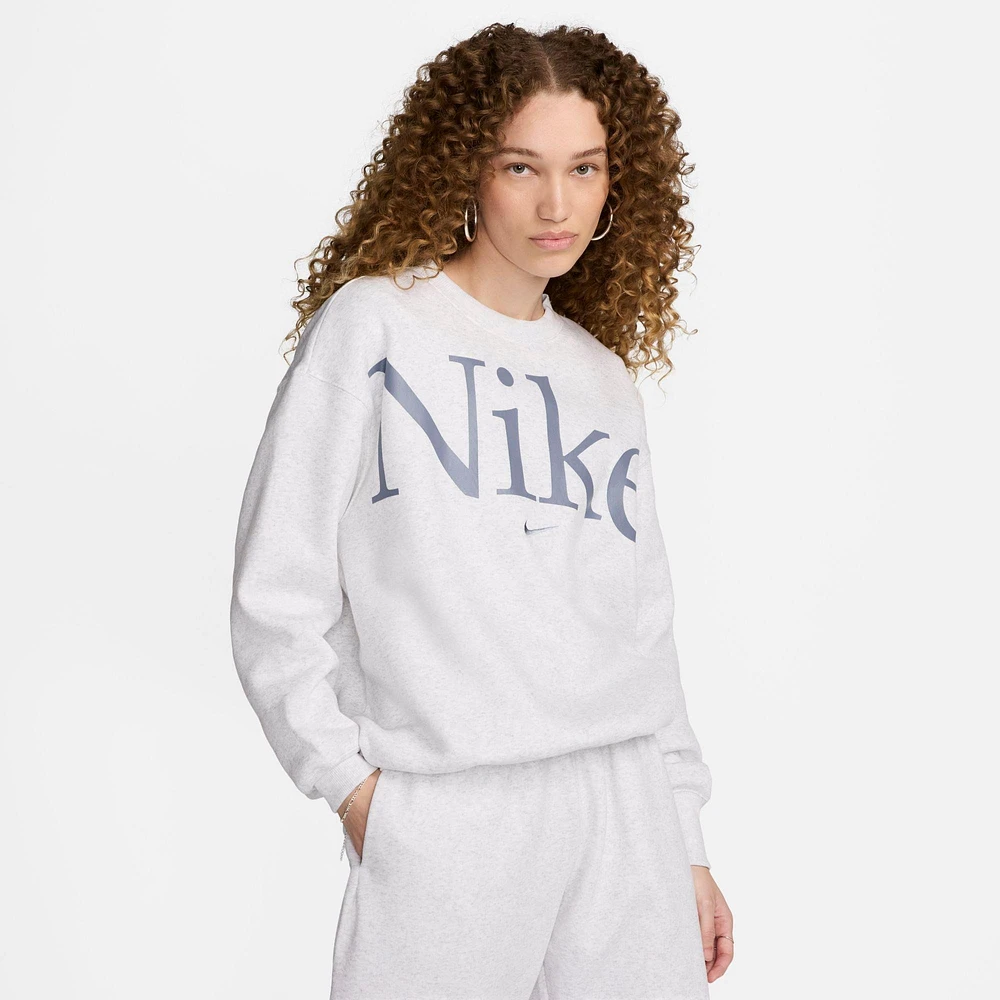 NIKE Women's Nike Sportswear Phoenix Fleece Oversized Logo Crewneck ...