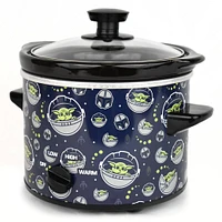 Uncanny Brands Star Wars: The Mandalorian 2 Quart Slow Cooker ...