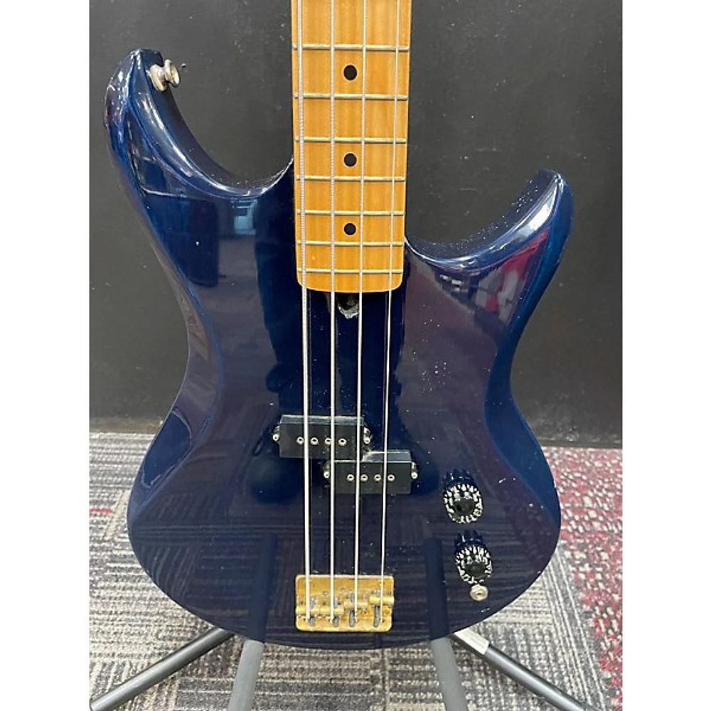 Vantage Used Vantage `AVENGER Electric Bass Guitar | Hamilton Place