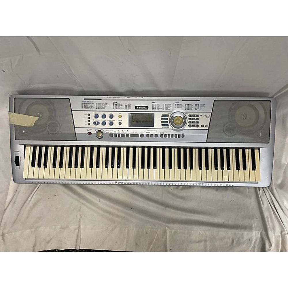 Yamaha Used Yamaha DBX-202 Keyboard Workstation | Hamilton Place