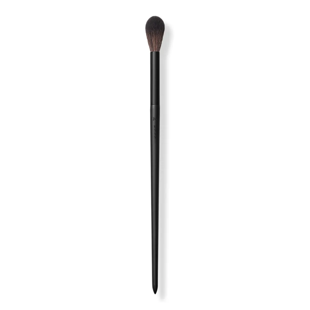 Ulta Beauty Morphe V111 Full Bodied Highlighter Brush | Hamilton Place