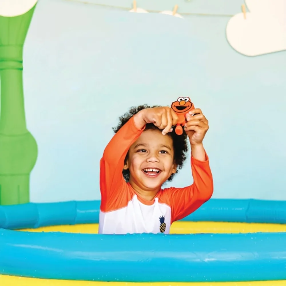 Glo Pals Sesame Street Light-Up Bath Toy - Elmo | Coquitlam Centre