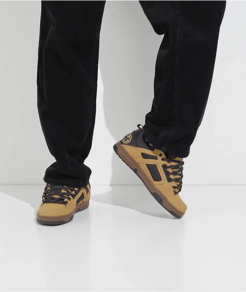 DVS Comanche Chamois, Black & Gum Skate Shoes | Mall of America®