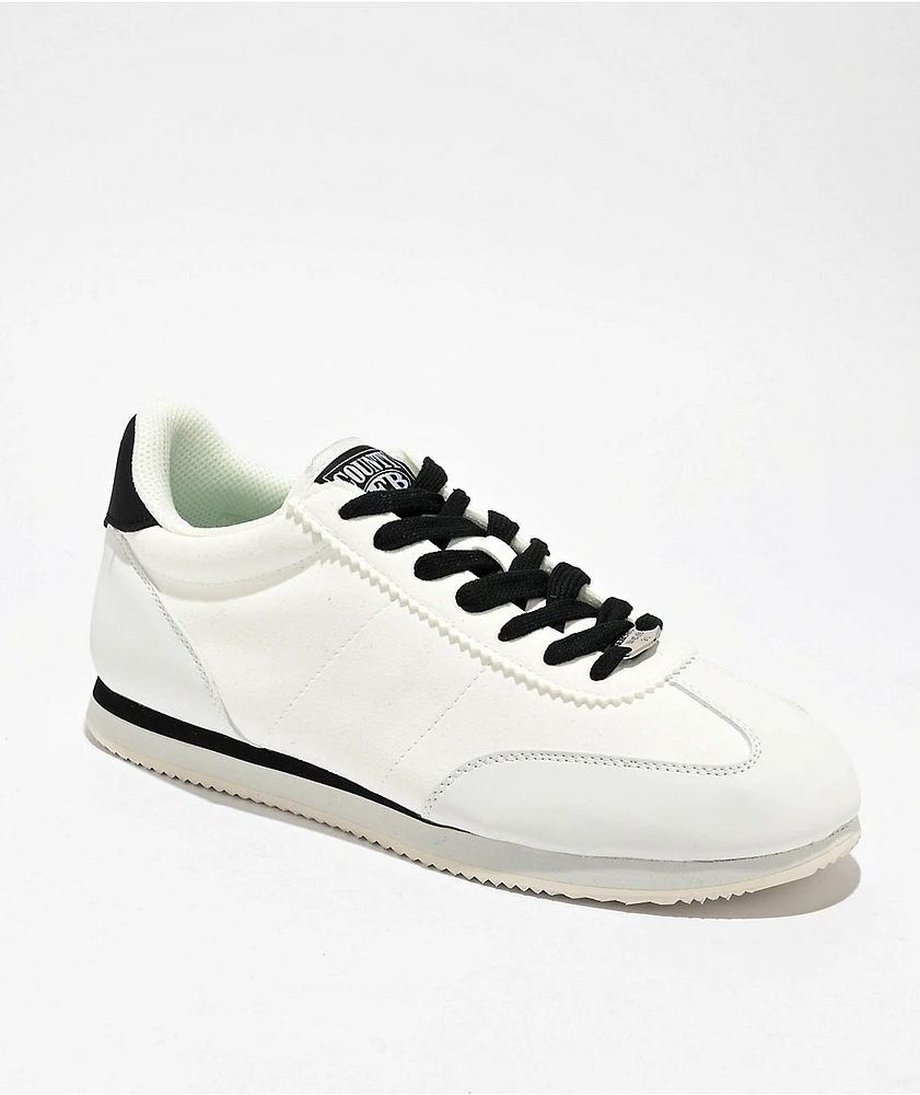 FB County Frisco Ben White & Black Shoes | Liberty Center