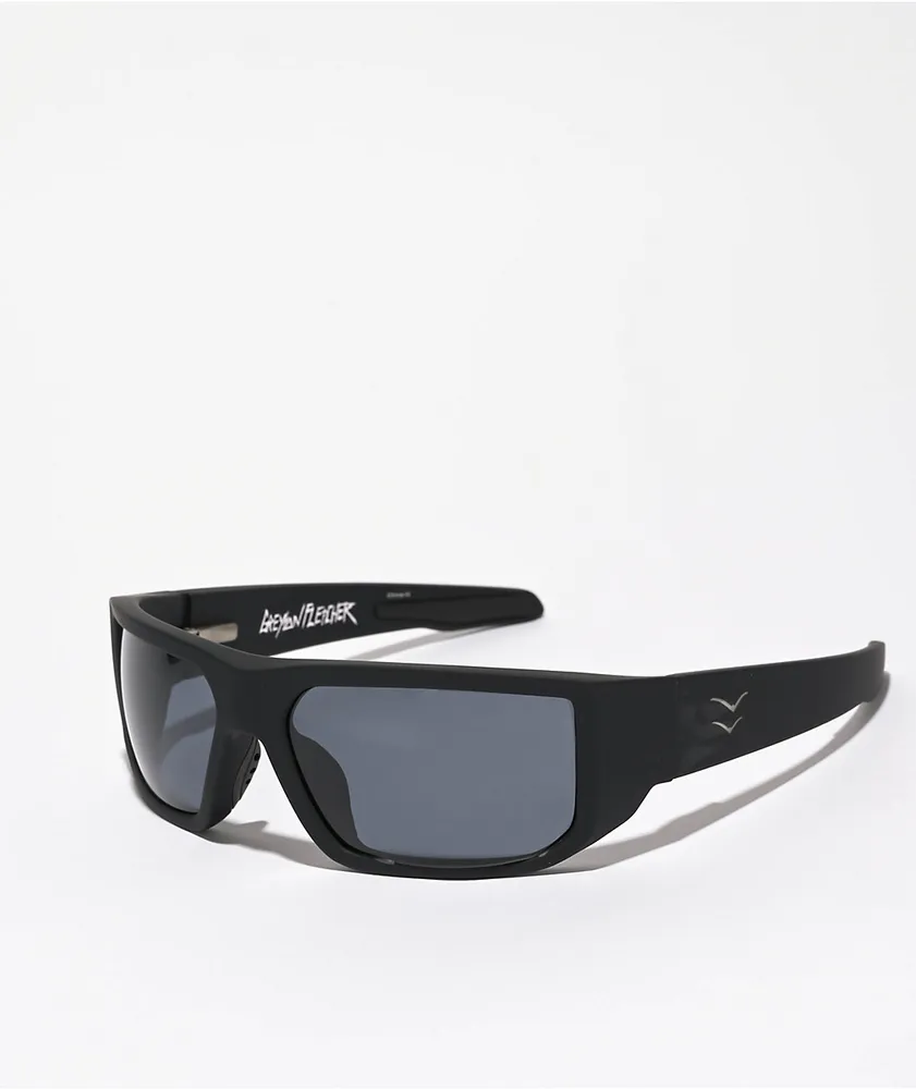 I SEA Greyson Fletcher Black Polarized Sunglasses | Hamilton Place