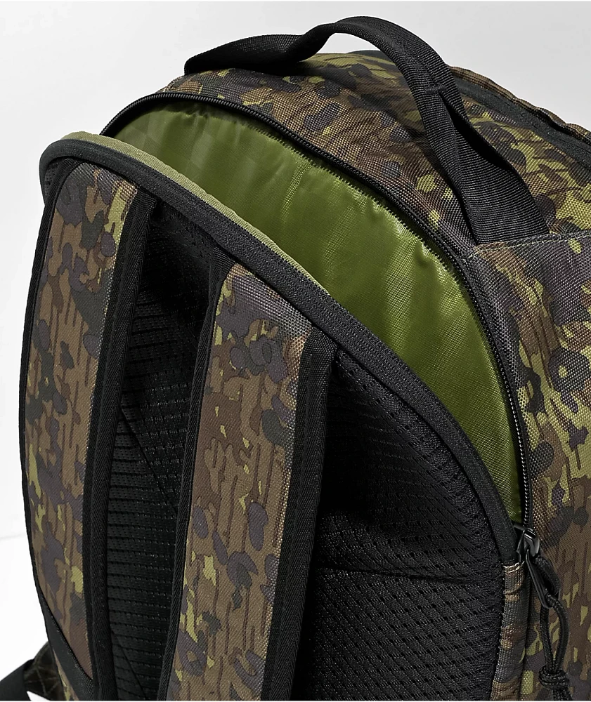 Vans DX Skatepack Loden Green Camo Backpack | Mall of America®