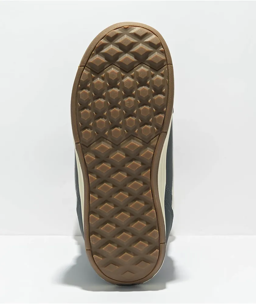 Vans Encore Linerless Black & White Snowboard Boots | Mall of America®