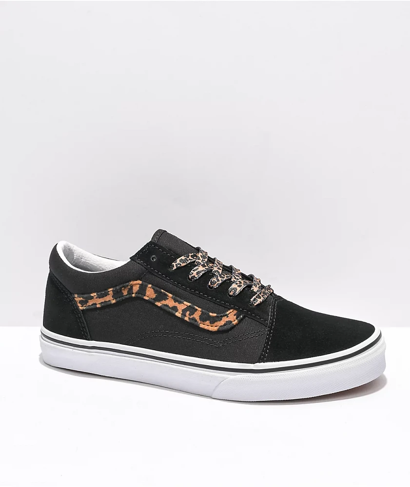 Vans Old Skool Leopard Fur & Black Skate Shoes | Mall of America®