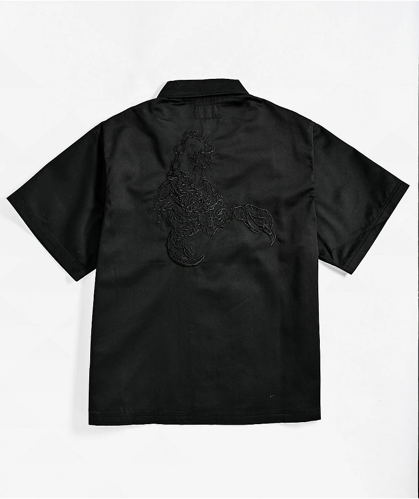 Welcome Mace Black Short Sleeve Work Shirt | Mall of America®