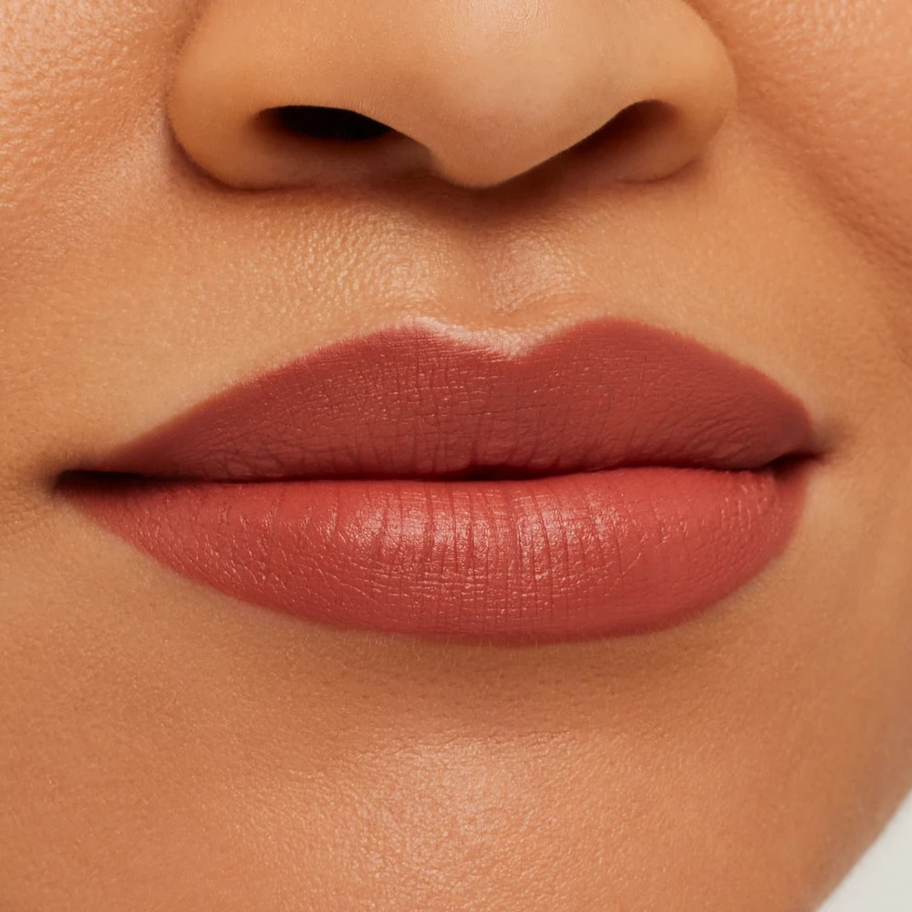 MAC Cosmetics Matte Lipstick / M·A·C 40 Disney Favourites in Princess ...