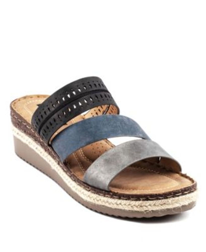 GC Shoes Lupe Wedge Sandal | Mall of America®