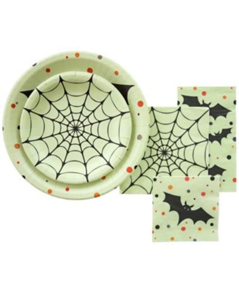 Lang Batty Night Paper Plate Set, 72 Piece | Mall of America®