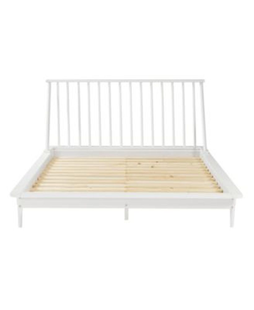 Walker Edison Modern Wood Queen Spindle Bed | Mall of America®