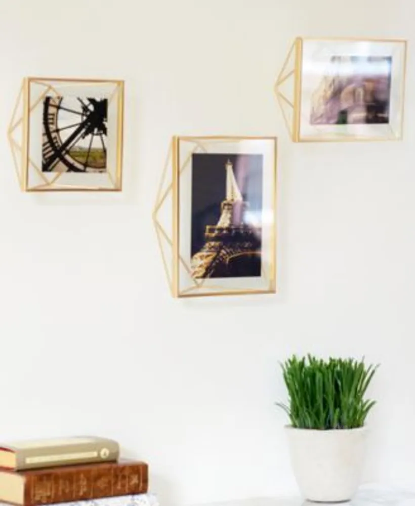 Umbra Prisma Frame Collection at Mall of America® in Bloomington, MN