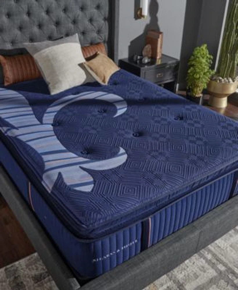 Macy's stearns and foster queen mattress store