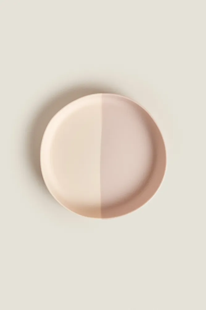 Zara SILICONE PLATE | Mall of America®