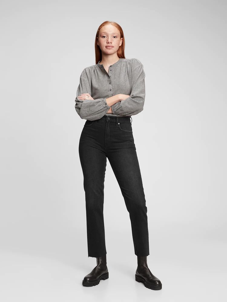Gap Sky High Rise Cheeky Straight Jeans with Washwell | Mall of America®