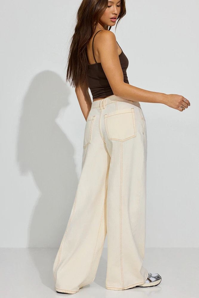 Garage Seamed Mega Jeans | Mall of America®