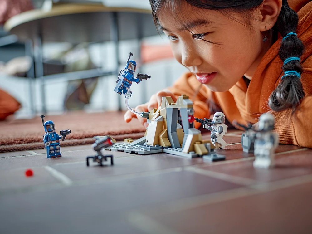 LEGO® Ambush on Mandalore™ Battle Pack | Mall of America®
