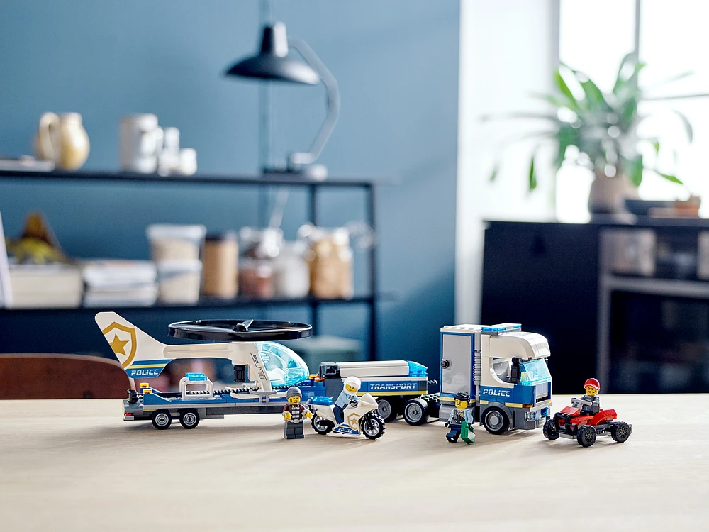 LEGO® Police Helicopter Transport | Mall of America®