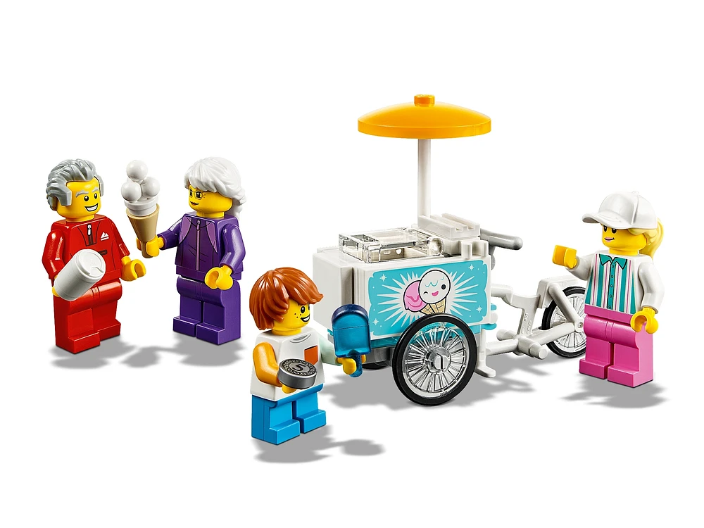 LEGO® People Pack - Fun Fair | Mall of America®