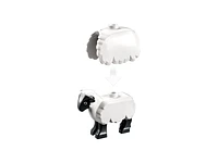 LEGO® Barn & Farm Animals | Mall of America®