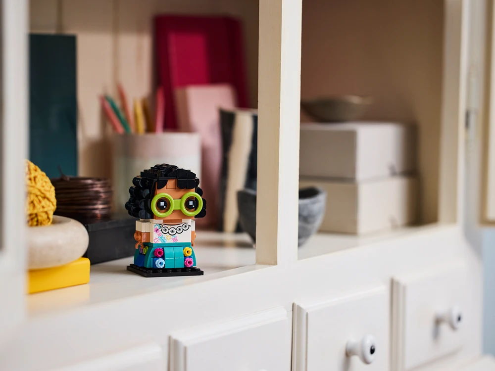 LEGO® Mirabel Madrigal | Mall of America®