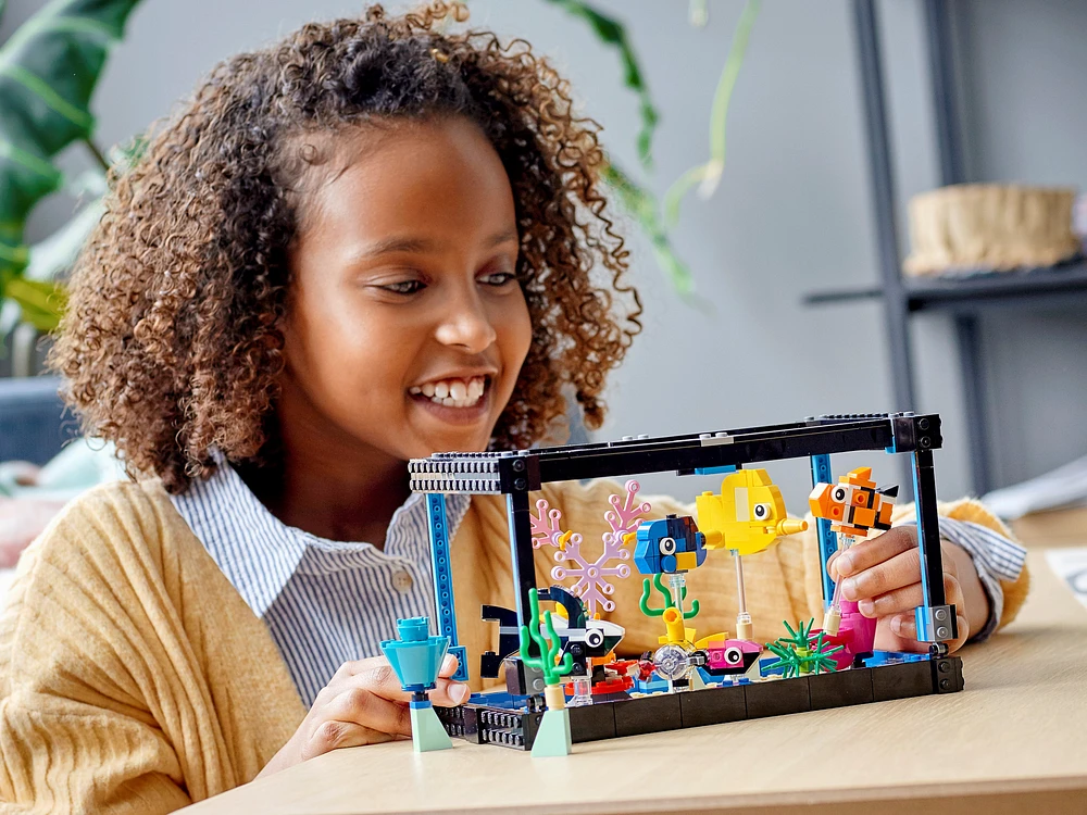 LEGO® Fish Tank | Mall of America®