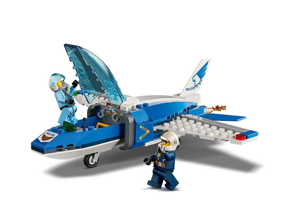 LEGO® Sky Police Parachute Arrest | Mall of America®