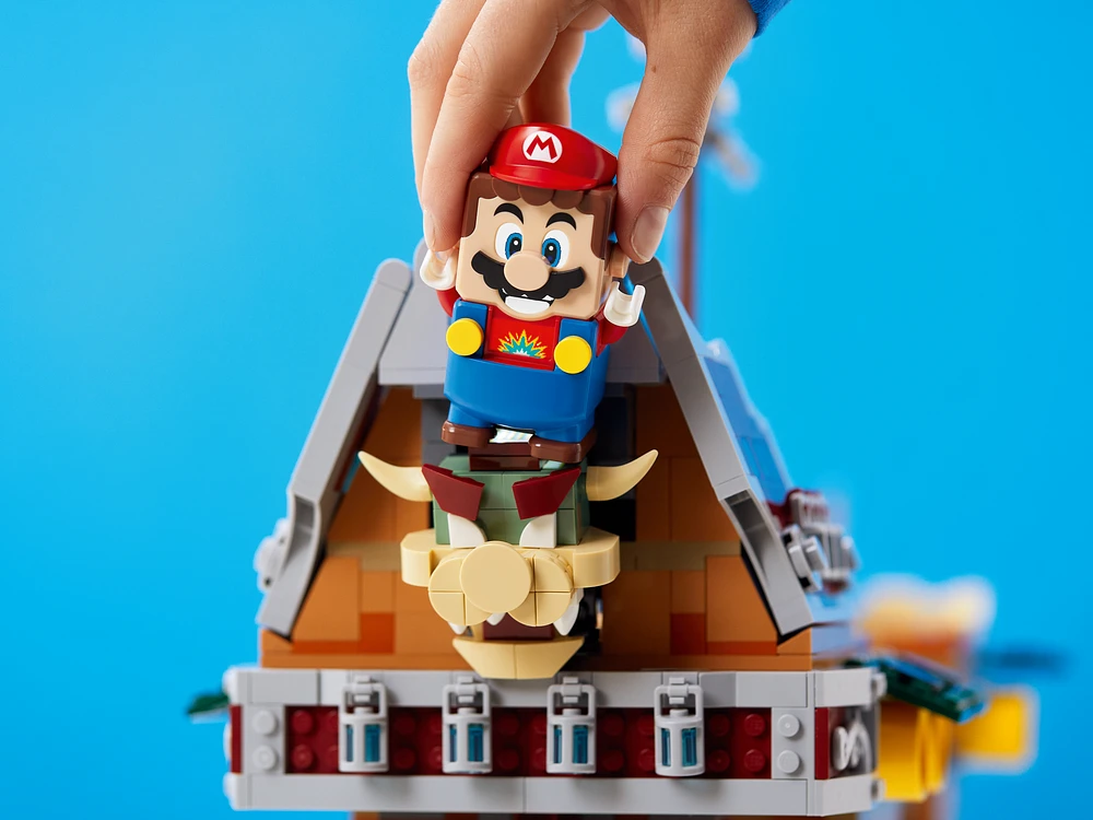 LEGO® Bowser’s Airship Expansion Set | Mall of America®