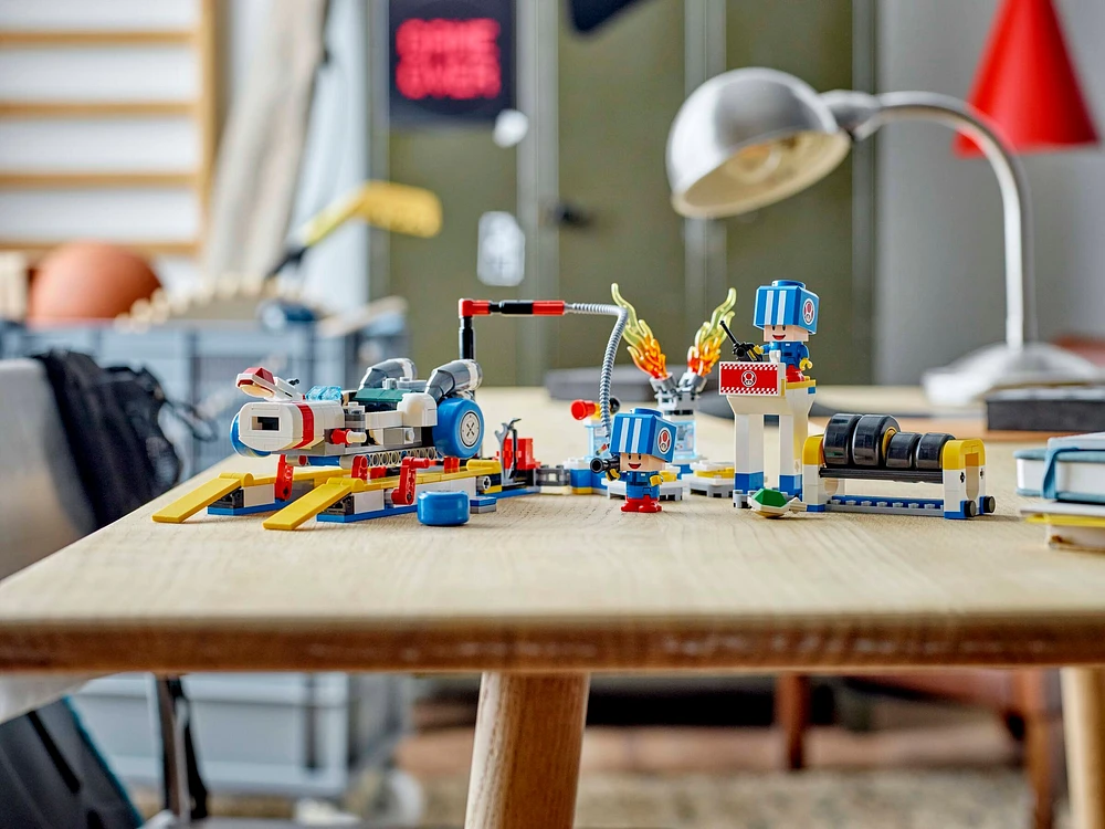 LEGO® Mario Kart™ – Toad's Garage | Mall of America®