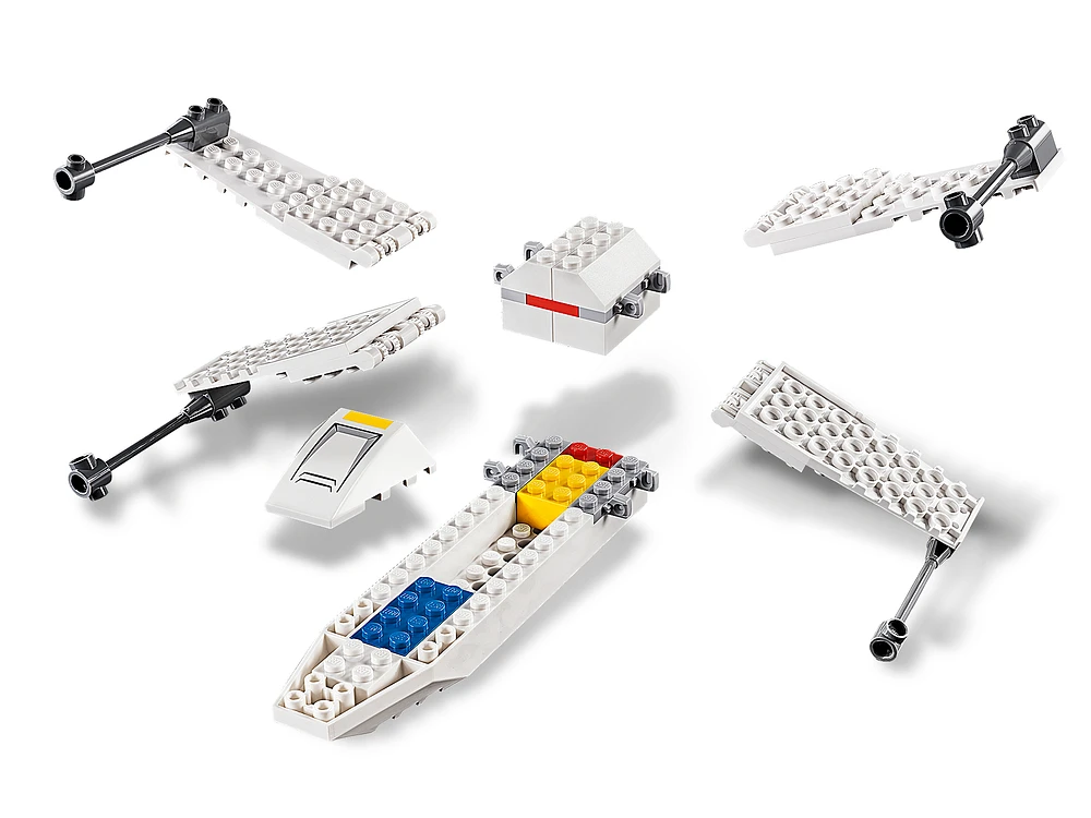 LEGO® X-Wing Starfighter™ Trench Run | Mall of America®