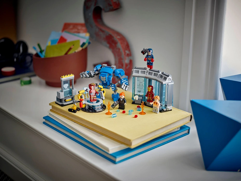 LEGO® Iron Man's Laboratory: Hall of Armor | Mall of America®