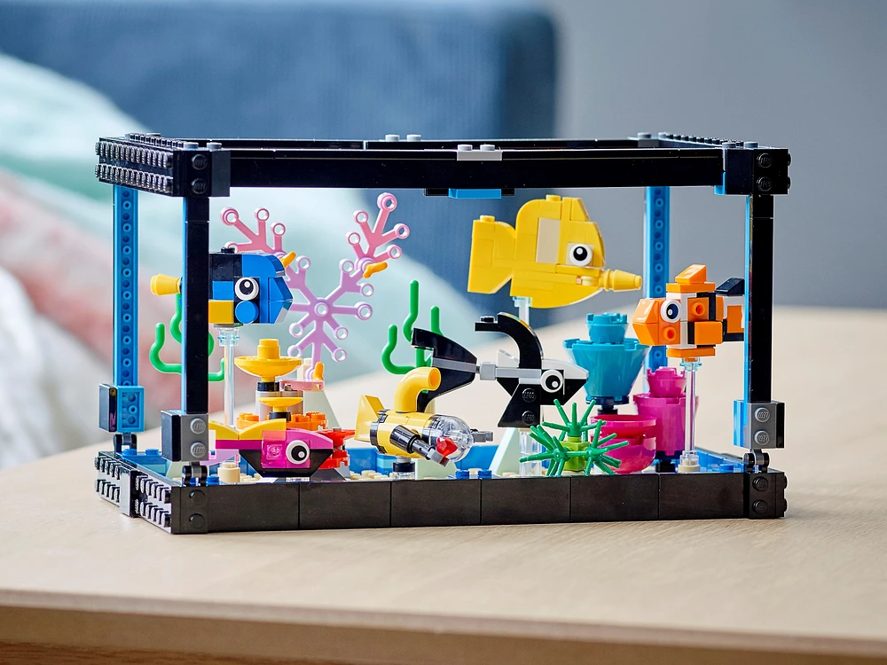 LEGO® Fish Tank | Mall of America®