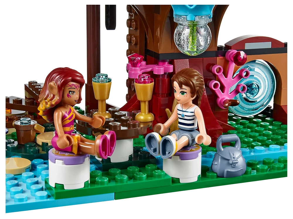 LEGO® The Elves’ Treetop Hideaway at Mall of America® in Bloomington, MN