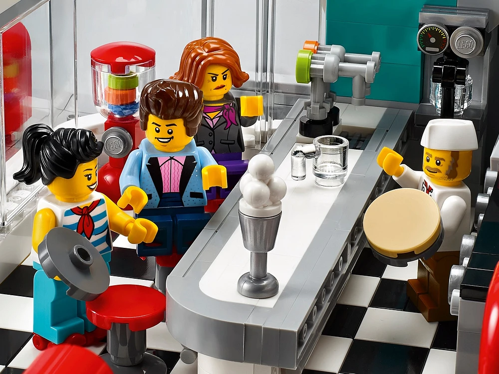 LEGO® Downtown Diner | Mall of America®