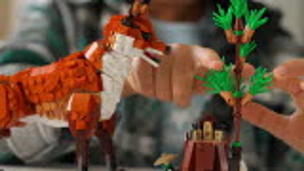LEGO® Forest Animals: Red Fox | Mall of America®