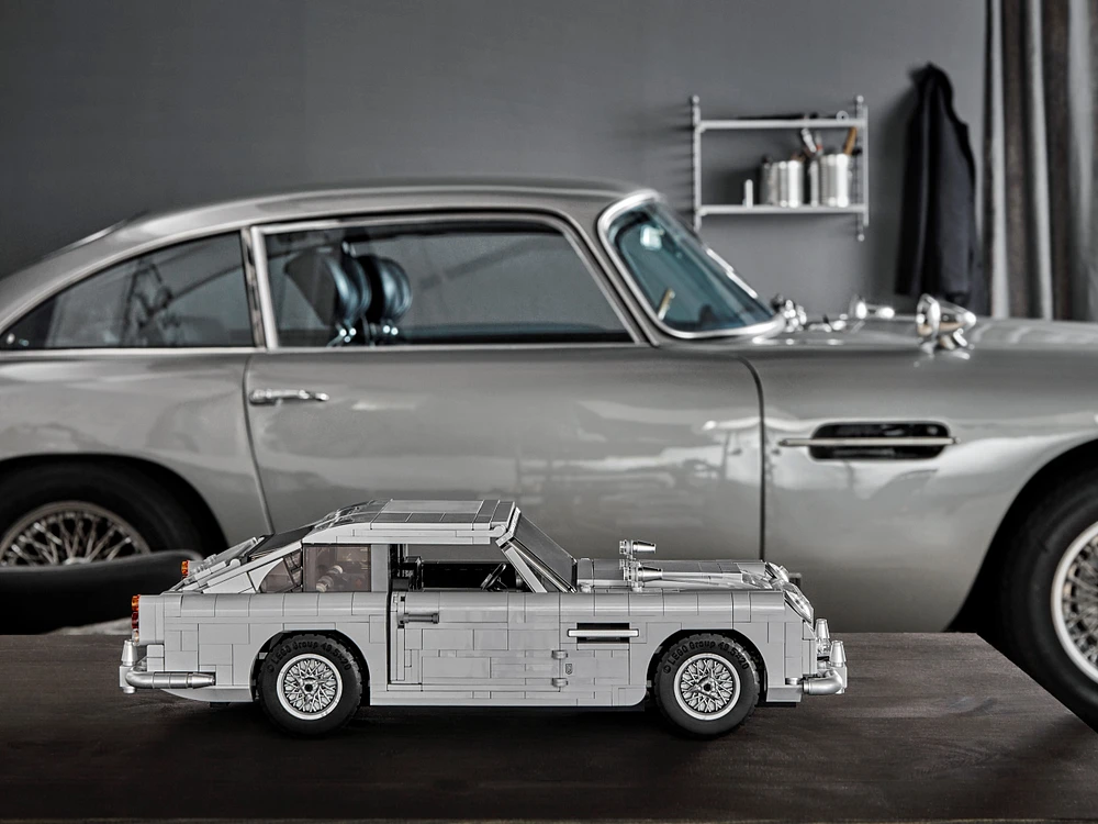 LEGO® James Bond™ Aston Martin DB5 | Centro Colombo