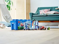 LEGO® Police Brick Box | Mall of America®