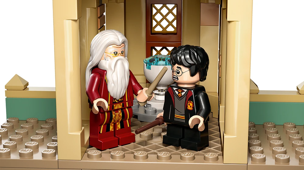 LEGO® Hogwarts™: Dumbledore’s Office | Mall of America®