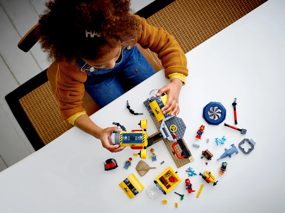 LEGO® Ocean Exploration Base | Mall of America®