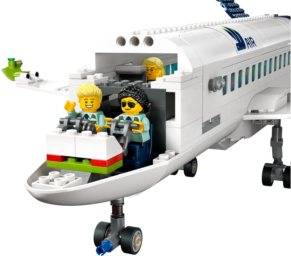 LEGO® Passenger Airplane | Mall of America®