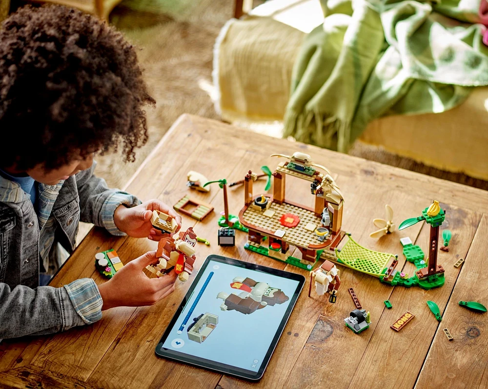 LEGO® Donkey Kong's Tree House Expansion Set | Mall of America®