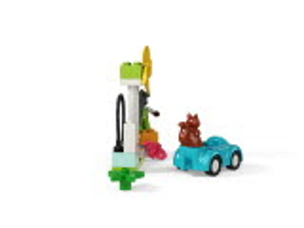 LEGO® Wind Turbine and Electric Car | Mall of America®
