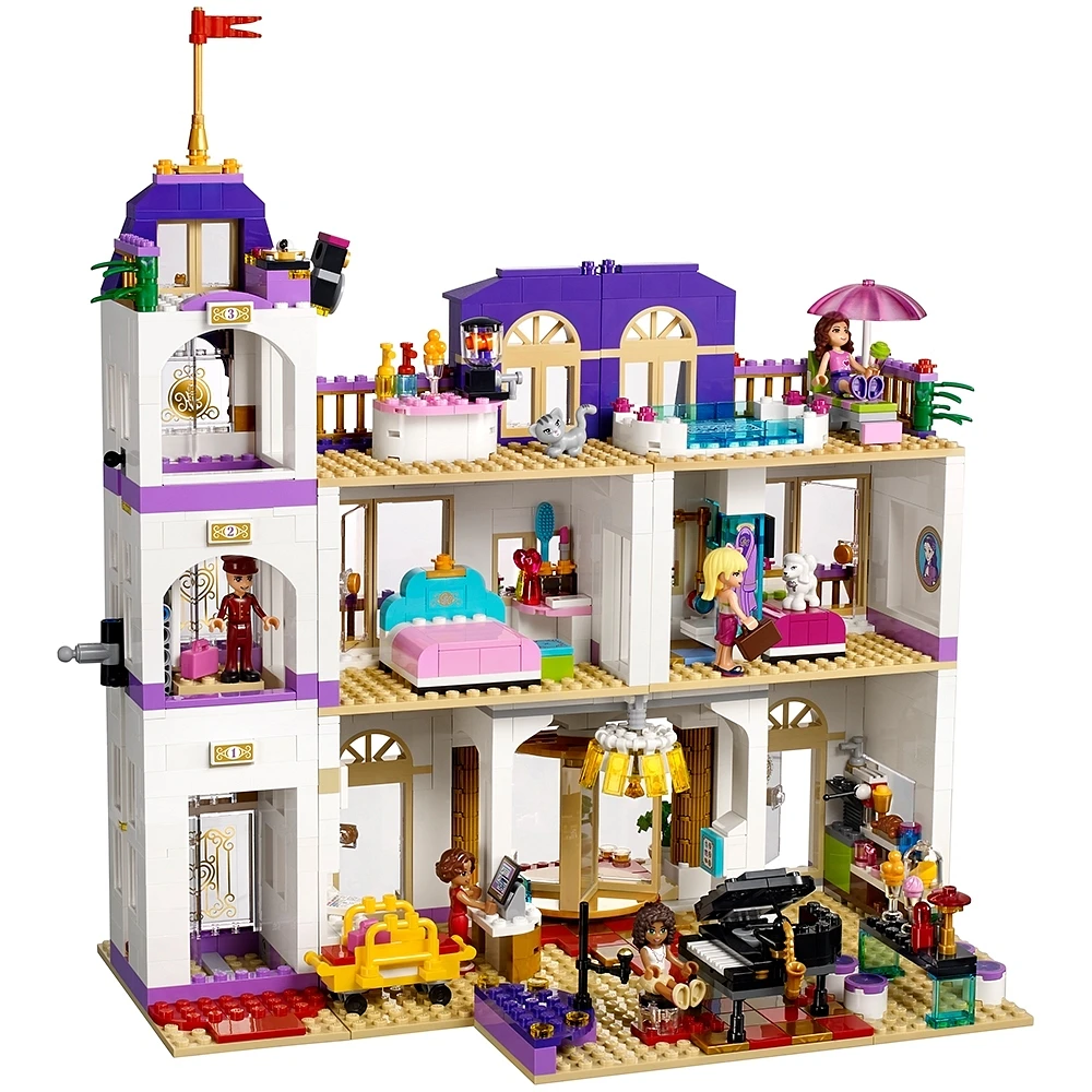 LEGO® Heartlake Grand Hotel | Mall of America®