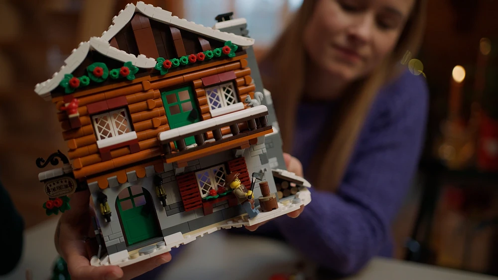 LEGO® Alpine Lodge | Mall of America®