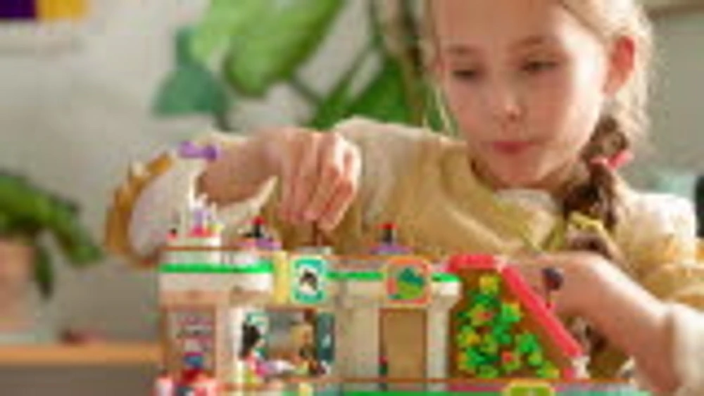 LEGO® Heartlake City Shopping Mall | Mall of America®