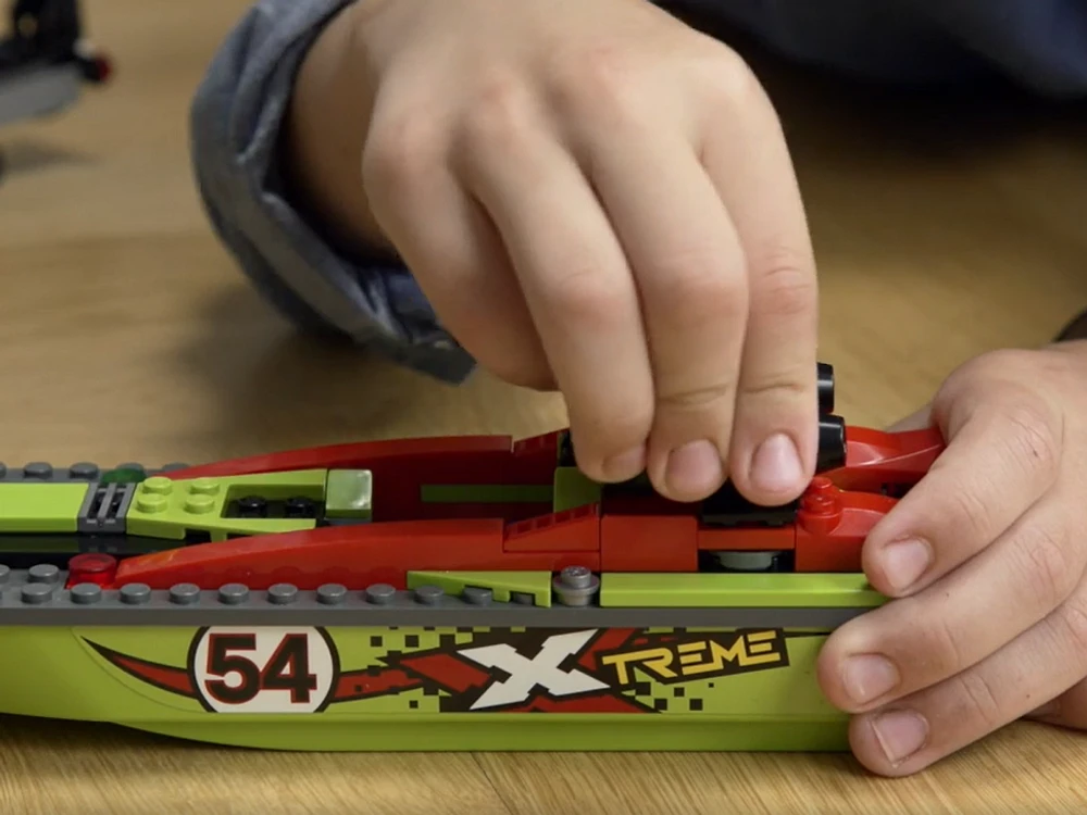 LEGO® Race Boat Transporter | Mall of America®