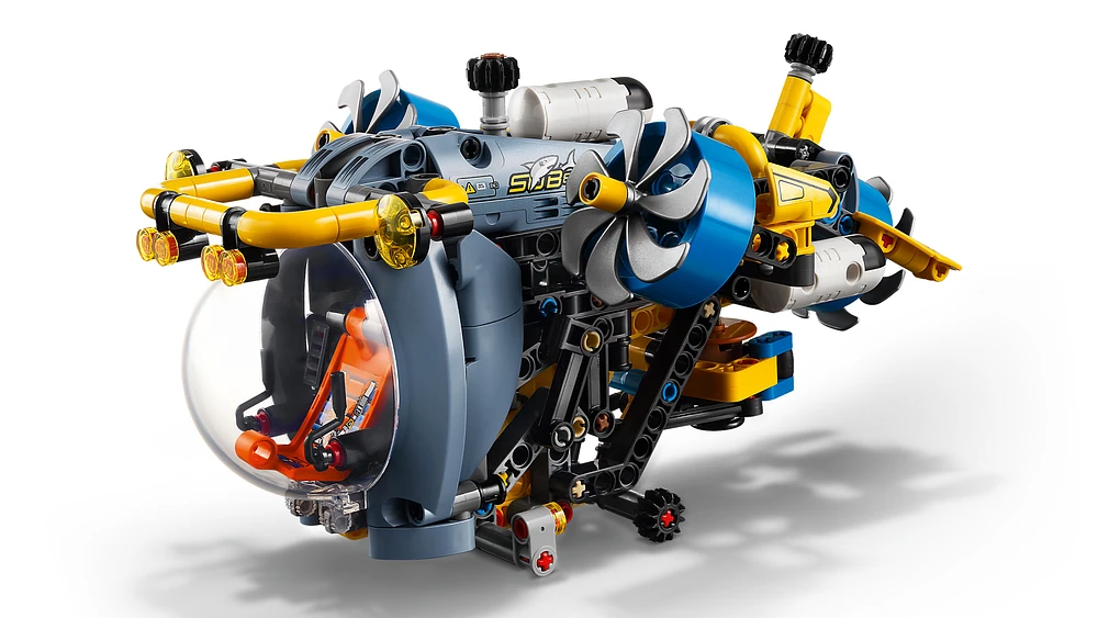 LEGO® Deep-Sea Research Submarine | Mall of America®
