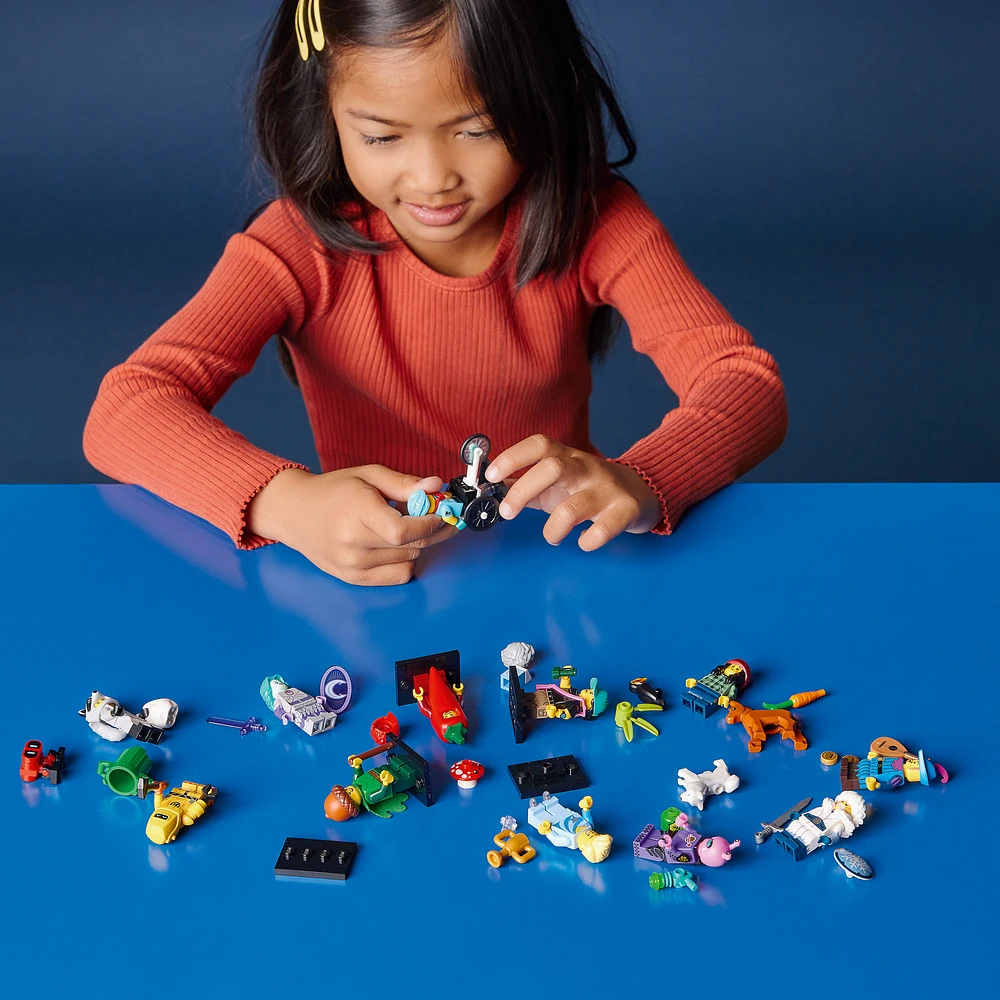 LEGO® Minifigures Series 22 – 6 pack | Mall of America®
